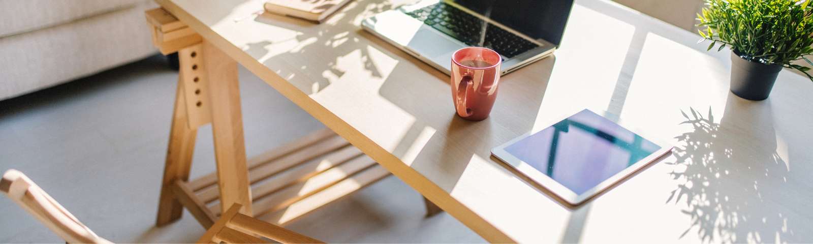 Scopri le migliori scrivanie di design su ToscoHome